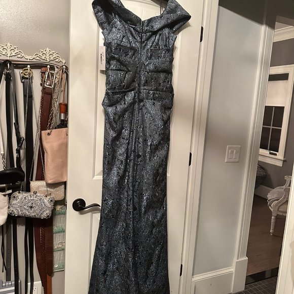 Teri Jon | Dresses | Teri Jon Stretch Metallic Jacquard Off The ...